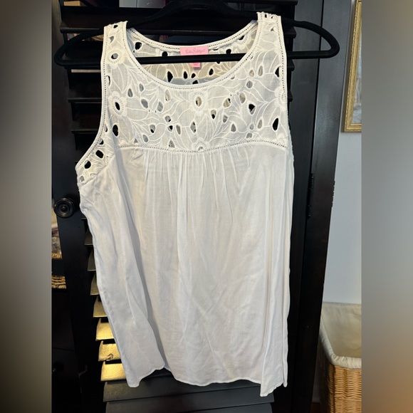 Lilly Pulitzer | Tops | Lilly Pulitzer Sleeveless Eyelet Top | Poshmark